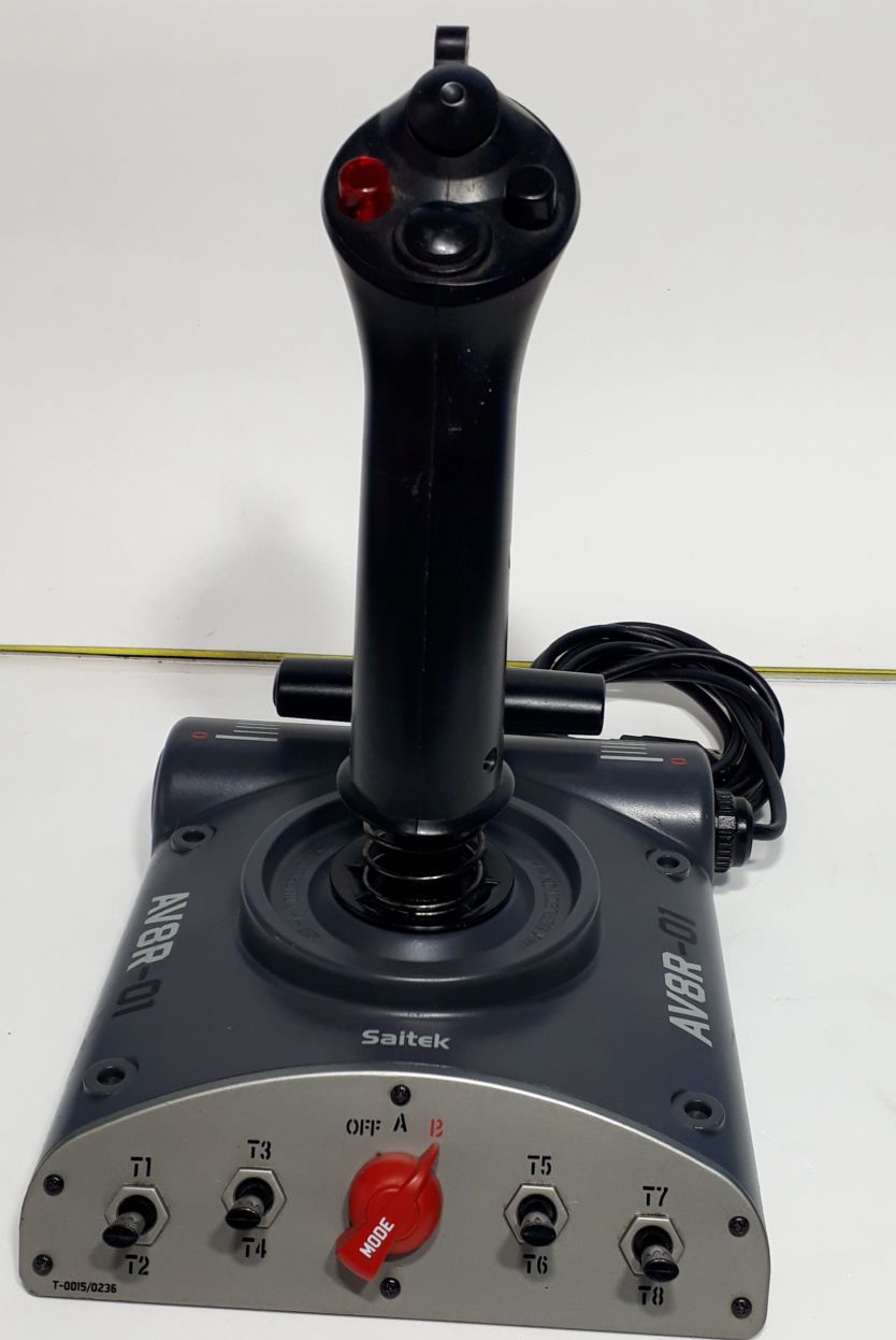 Joystick Saitek AV8R-01 simulador de voo - clickcertoleiloes